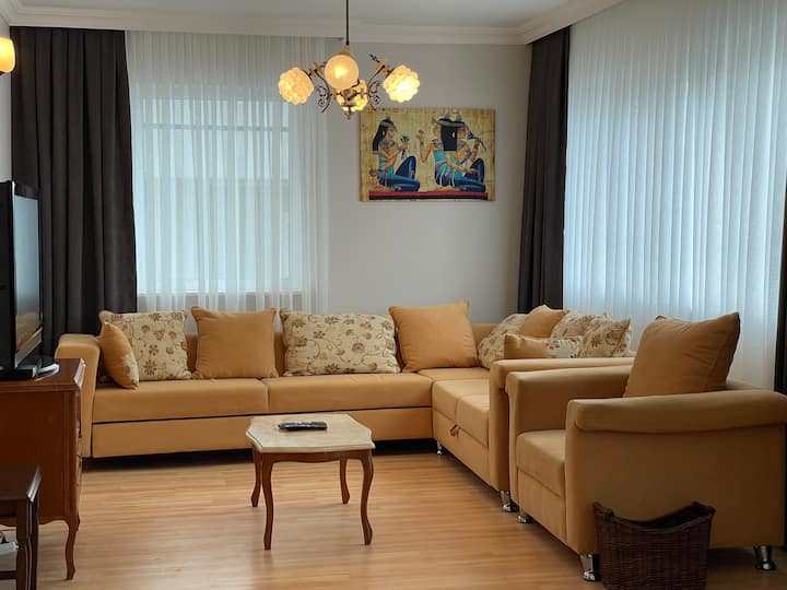 10 Min Walk To Konyaaltı Beach Park • Spacious 2br - Анталья
