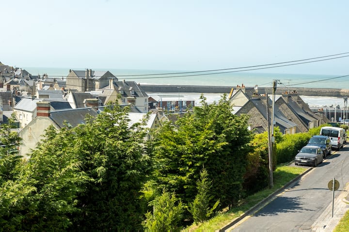 Maison Vue Mer Et Port - ibis Bayeux Port En Bessin