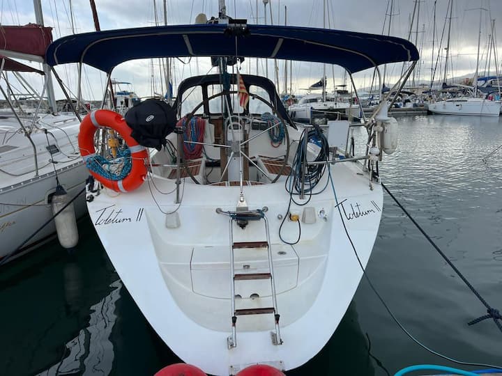 Wonderful Sailboat - Cabrils