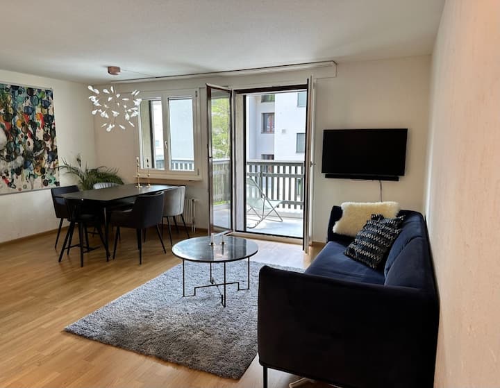 Modern Mountain View Apartment - Engelberg