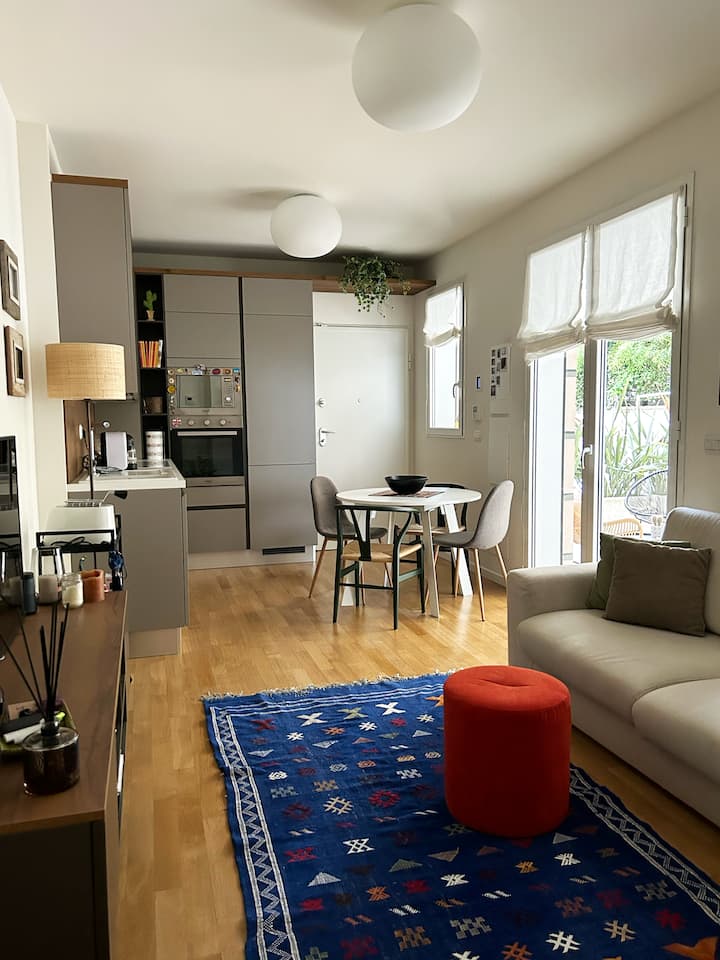 Two-room Apartment Arco Della Pace - Monza