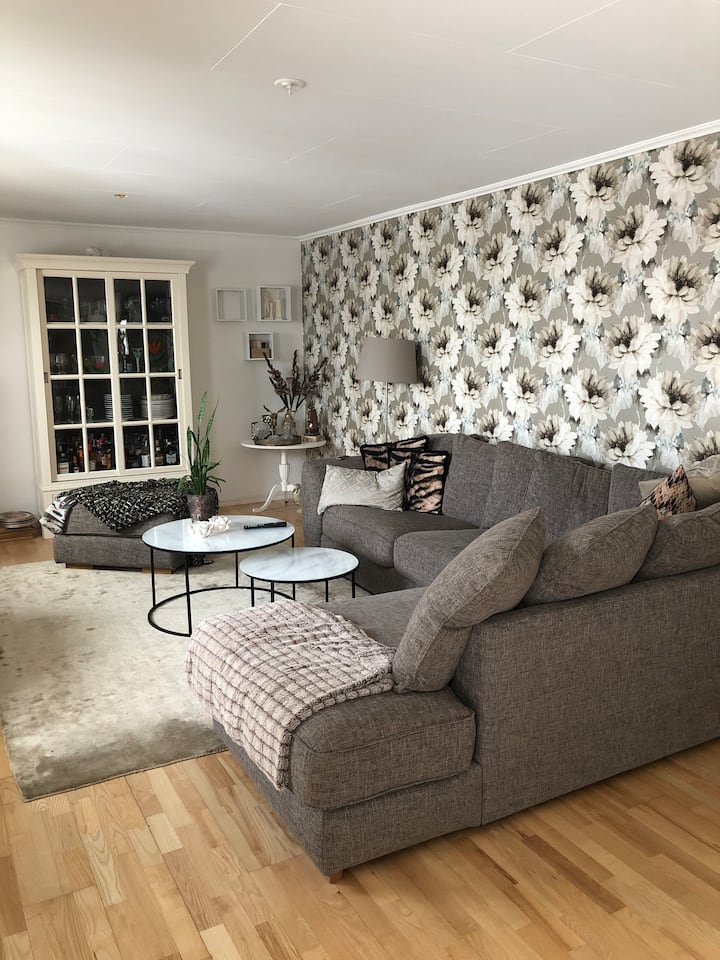 Stor Villa Med Jaccuzzi, 15 Min Från Göteborg - Landvetter