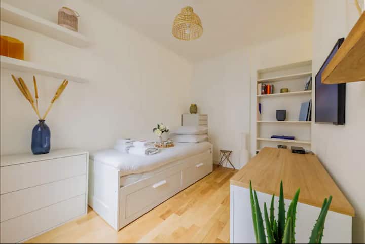 Studio Paris Au Cœur Du 17ème - Paris
