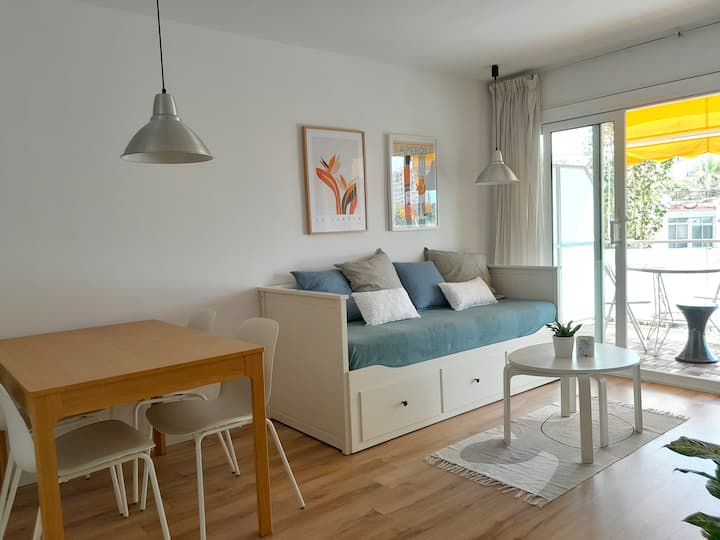 Charmant, Lumineux, éQuipé. 1,5 Km Sitges-centre - シッチェス