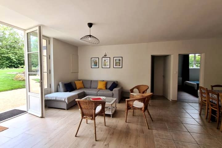 Gîte Le Puy Martineau, Campagne Et Piscine Privée - Les Epesses