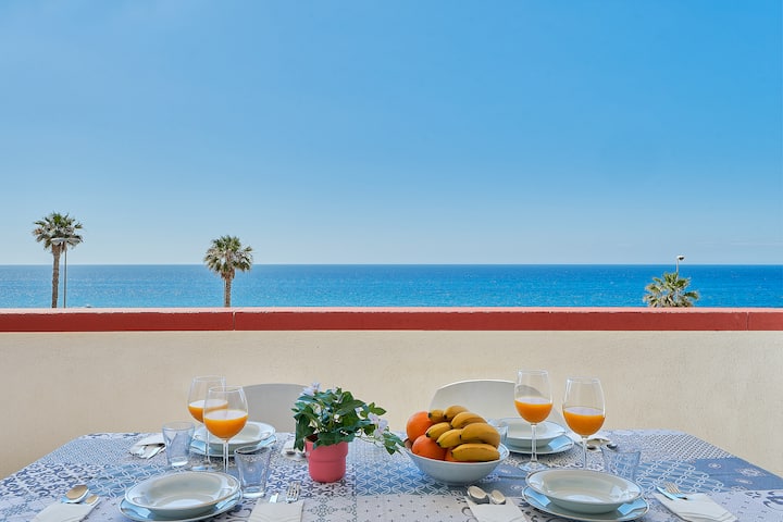 Terraza Frente Al Mar Y Preciosa Piscina - Benalmádena