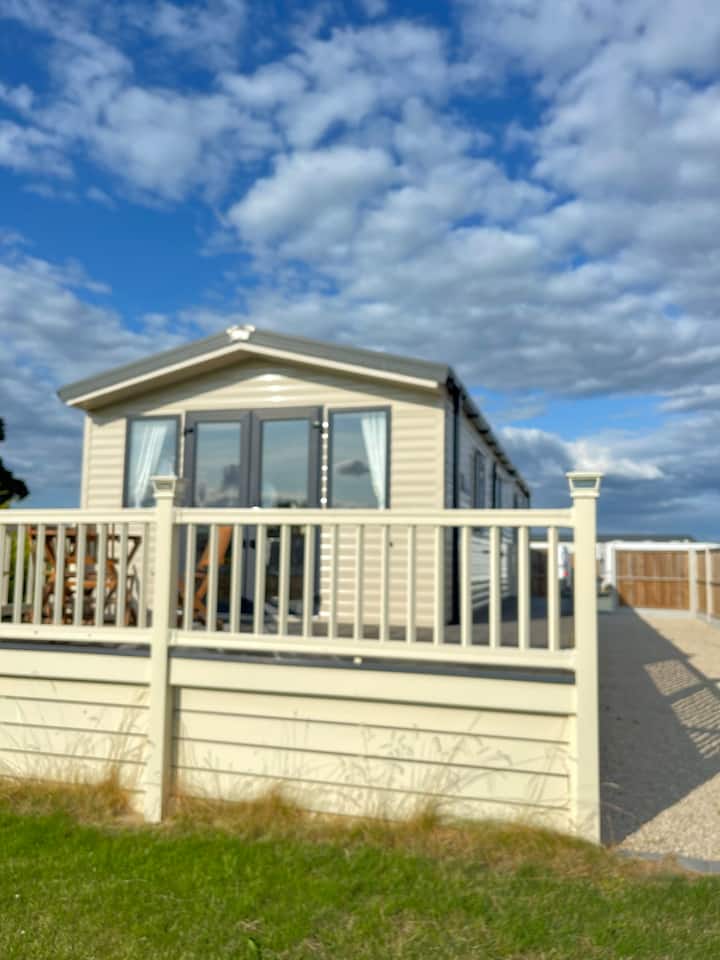 Luxury Lodge - Oswestry