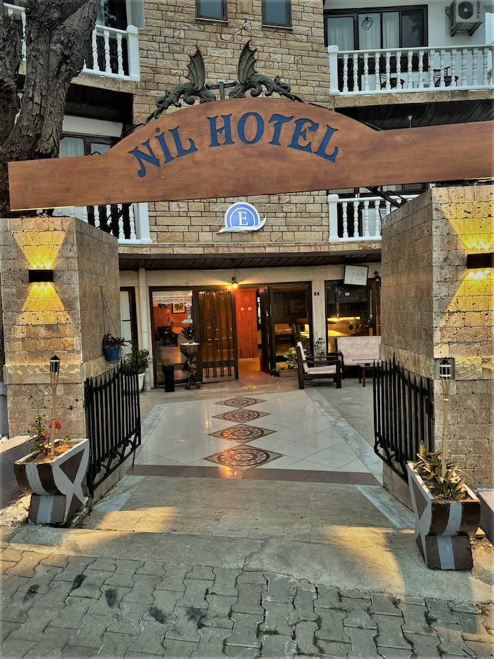 Nil Hotel Sizleri Bekliyor - Akyaka