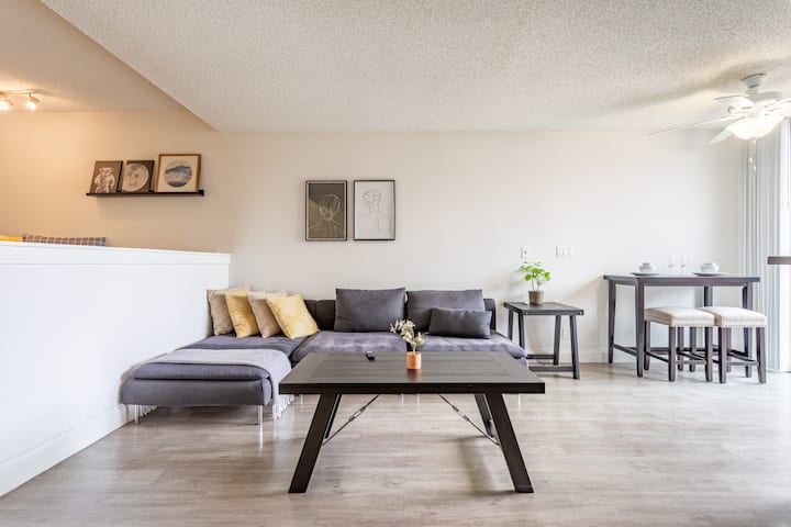 [Hollywd Pool/jacuzzi/parking]queen Open 1bed/1bth - Hollywood, CA