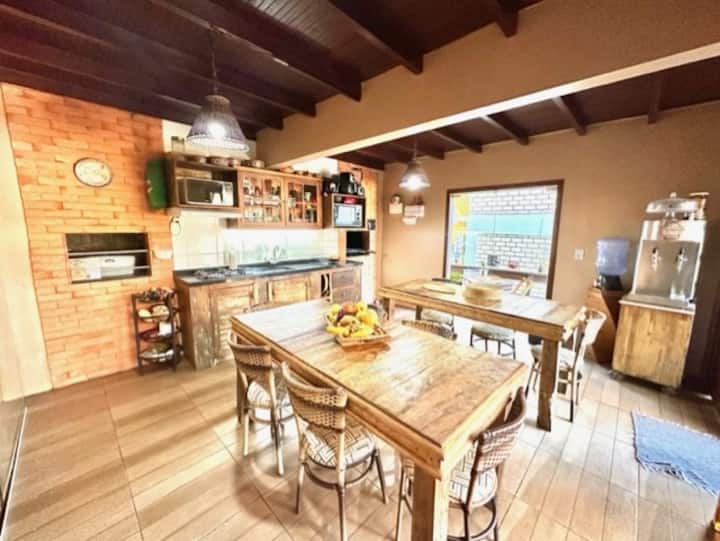 Estudio Com Cozinha Ar Condicion - Imbituba