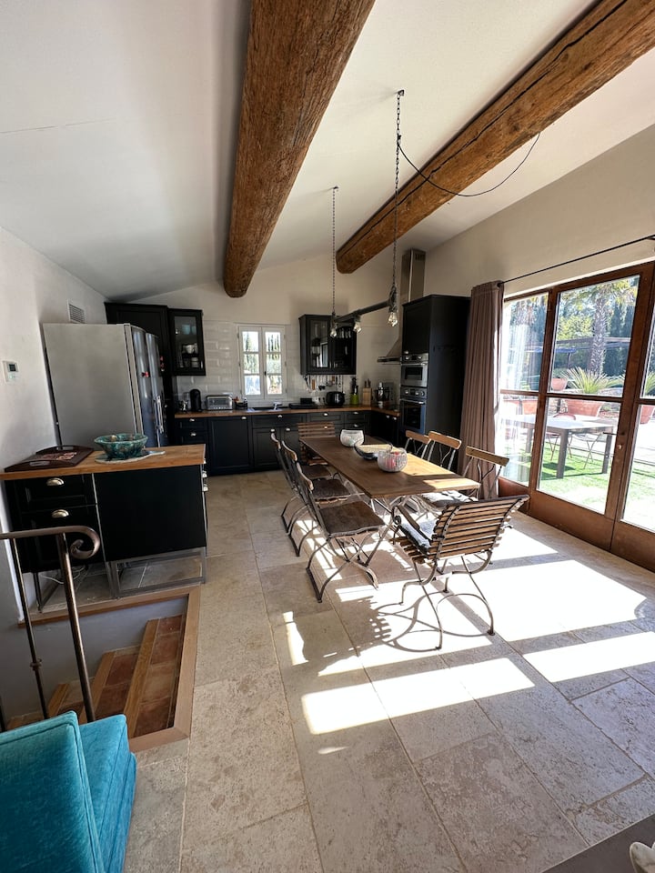 Gîte Avec Terrasse Privée. - Apt