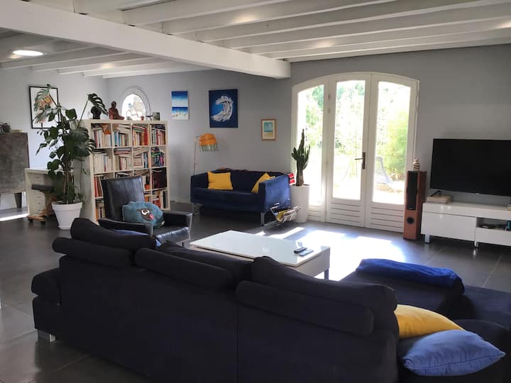 Maison Entre Métropole Et Océan. - Blanquefort