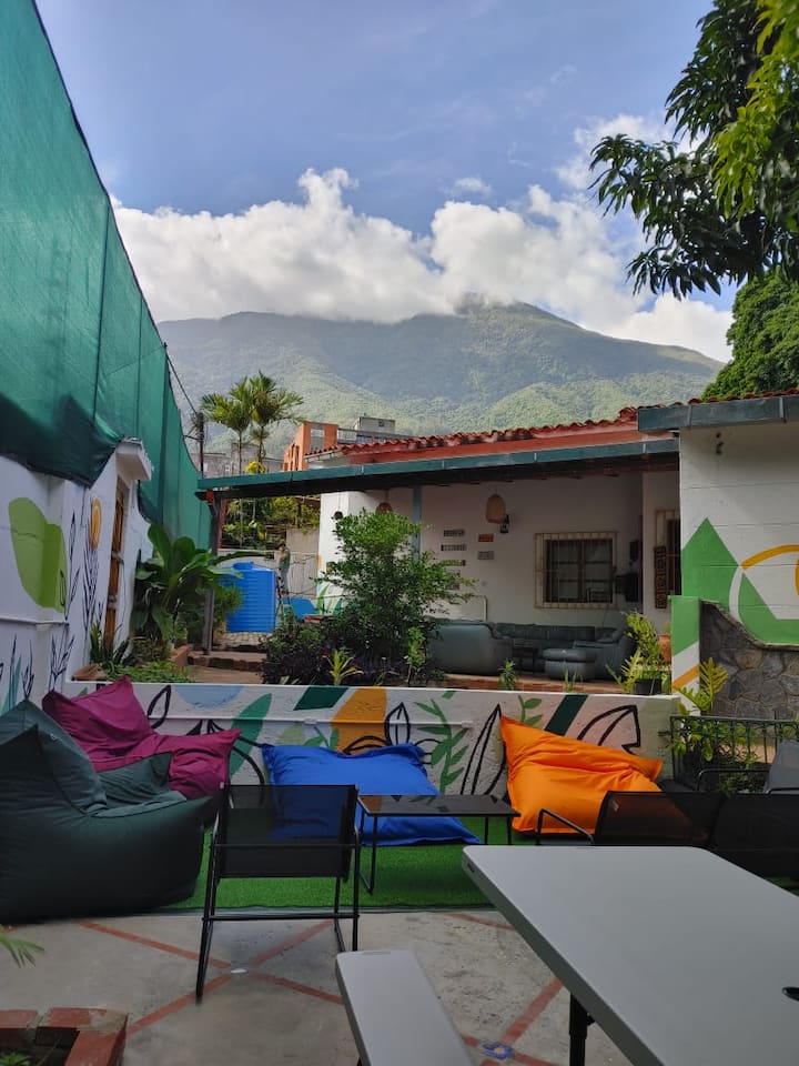 Hostel Backpackers Elsofaccs - Caracas