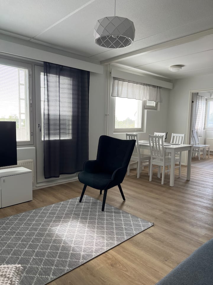 Valoisa Kolmio Keskustan Lähellä - Kokkola