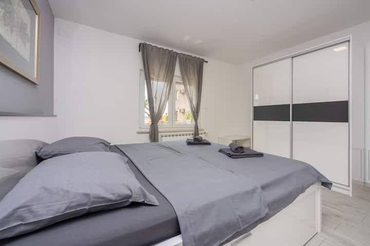 Apartments Luna- Ground Floor - Crikvenica