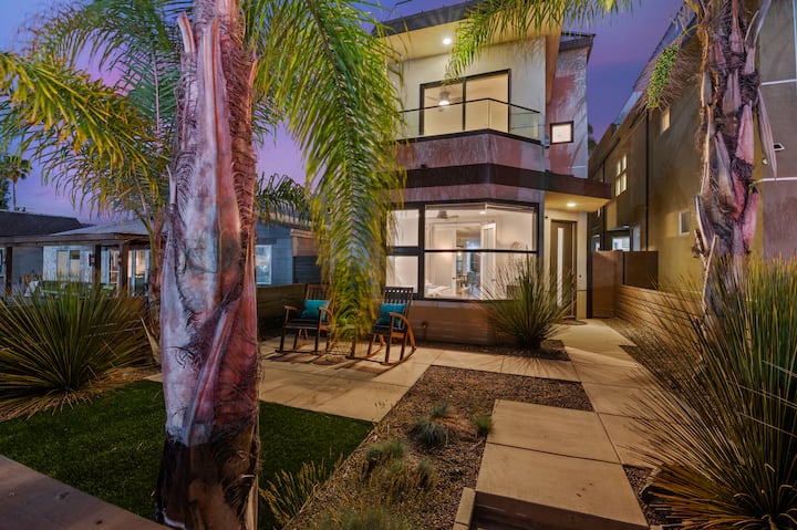 Pacific Beach Paradise | Big | Vibrant | Beachside - San Diego, CA