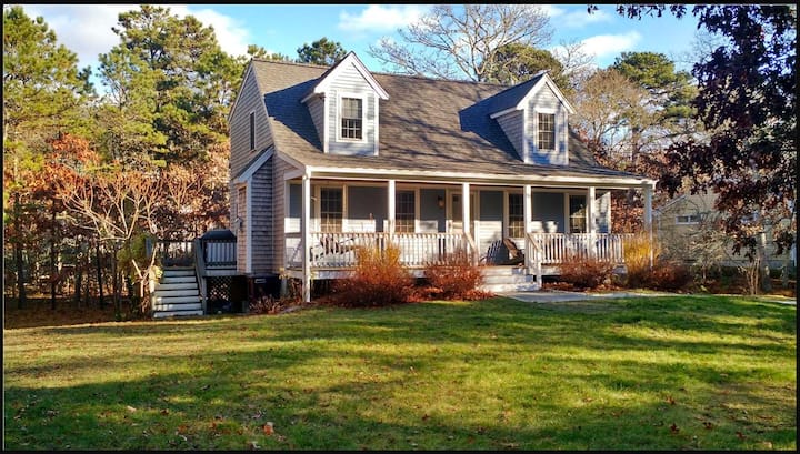 Clean, Private, Close To Beaches, Beach Pass! - Barnstable, MA