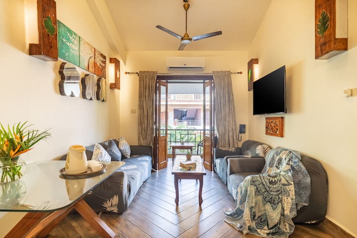 Snug 3bh | Pool, Jacuzzi & Sauna Vibes - Goa