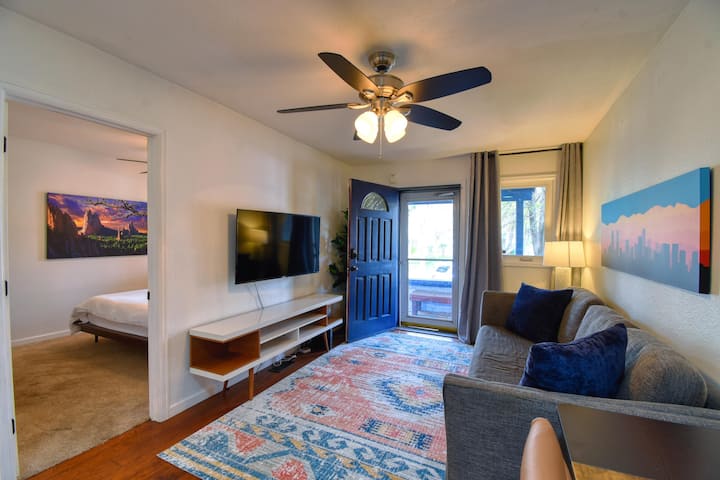 2br Midterm Retreat In City Center. Sauna, Pets Ok - Denver