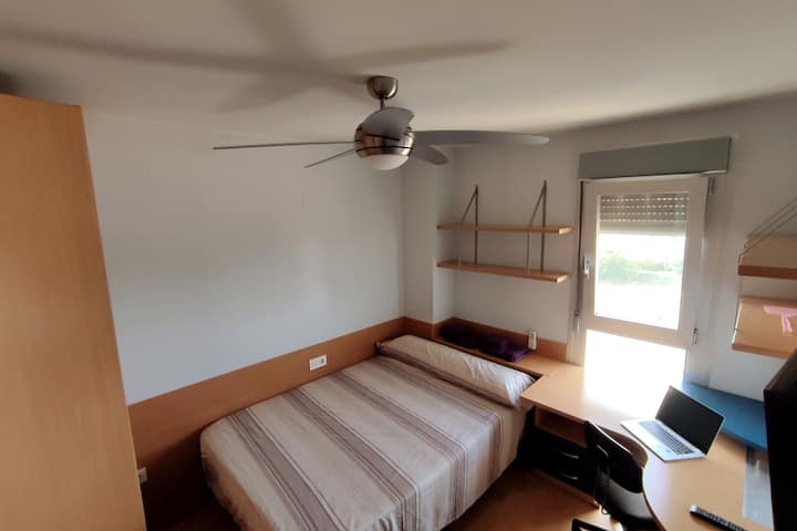 Habitación Privada Huesca 1 - Huesca