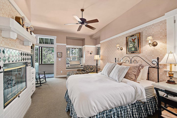 Jonagold In Boutique Hotel - Julian, CA