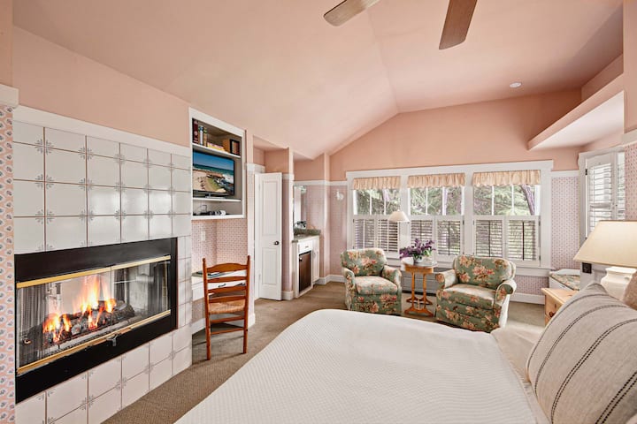 Sweet Bough In Boutique Hotel - Julian, CA