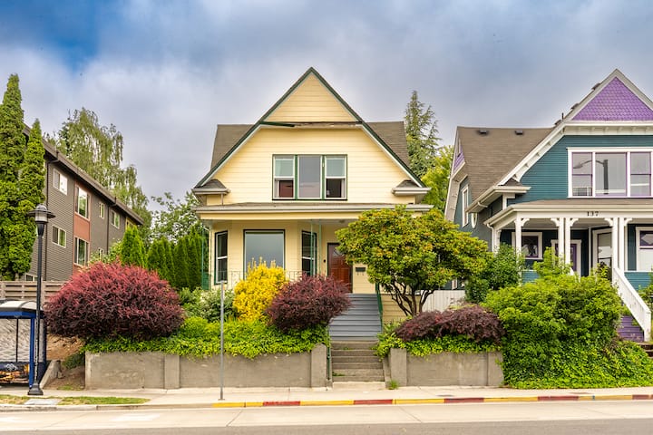 Charming Capitol Hill Craftsman - Capitol Hill - Seattle