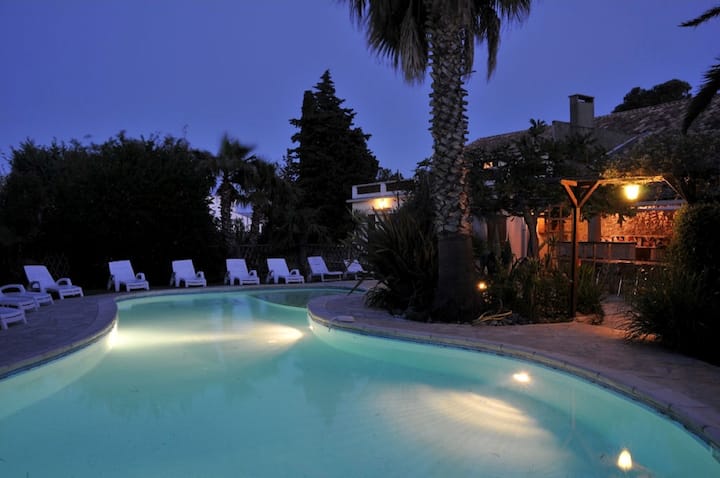 Maison De Vacances 16 Personnes - Aude