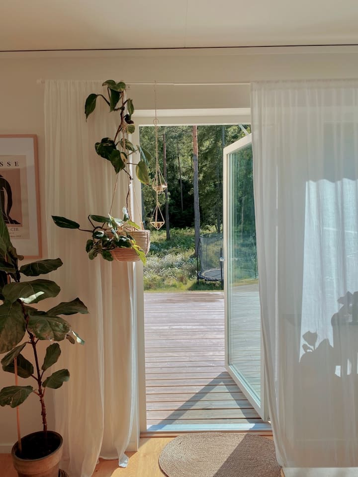 Modernt Hus Nära Skog & Stan - Lerum