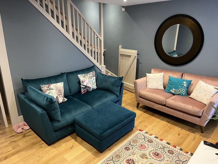 Home In Central Warwick - Royal Leamington Spa
