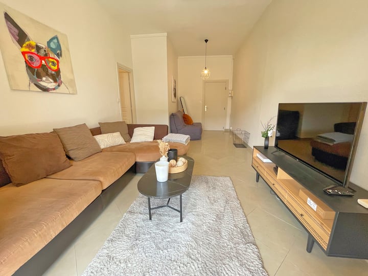 Spacieux Lumineux 60m De La Mer - ibis budget Nice Californie Lenval