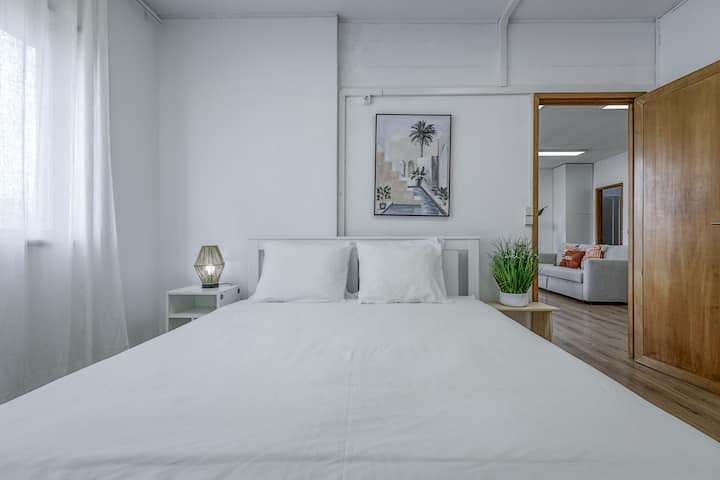Apartment Near 24 De Agosto - Porto, Portugal