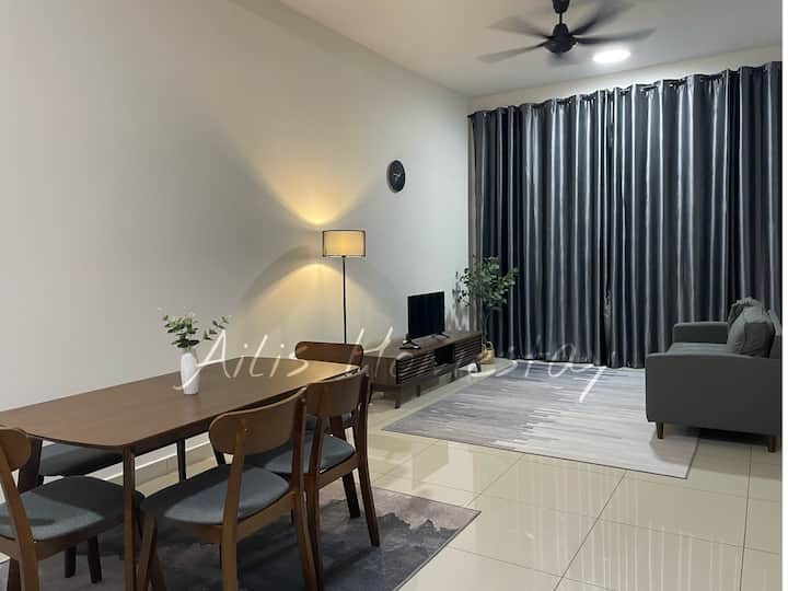 Homestay Jenderam Near Klia (Muslim Friendly) - Putrajaya