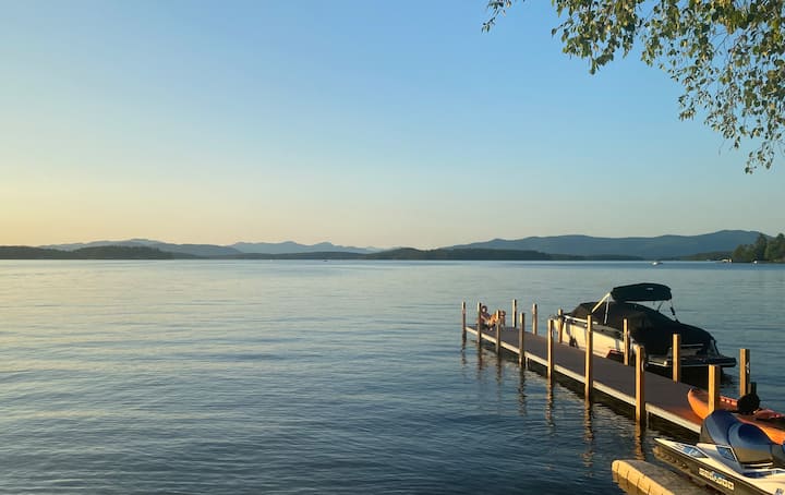 3br/3ba Lake Winnipesaukee Waterfront Home W/ Dock - Gilford, NH