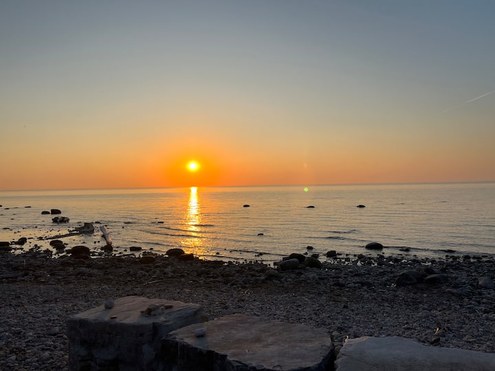 Tobermory Waterfront Cottage, Newly Renovated - Tobermory