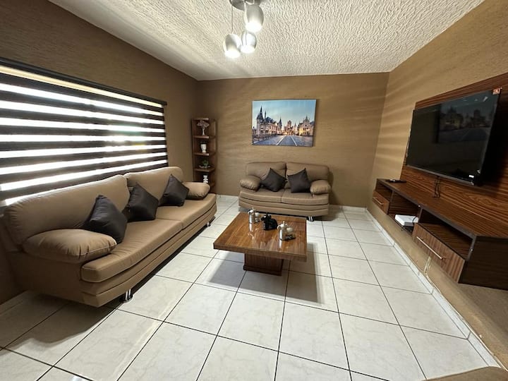 Casa San Andrés Guadalajara Céntrico - メキシコ グアダラハラ