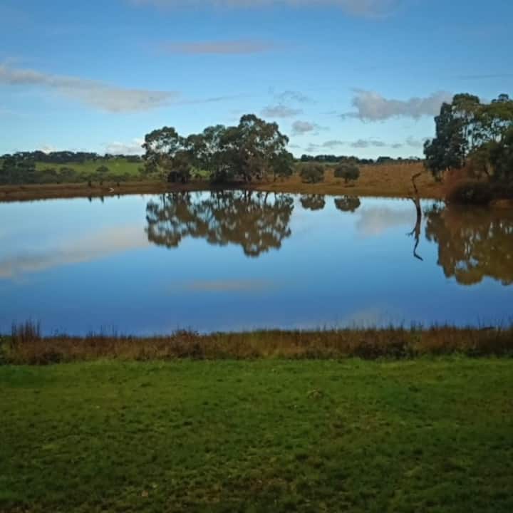 Escape To Unwind And Indulge! - Adelaide