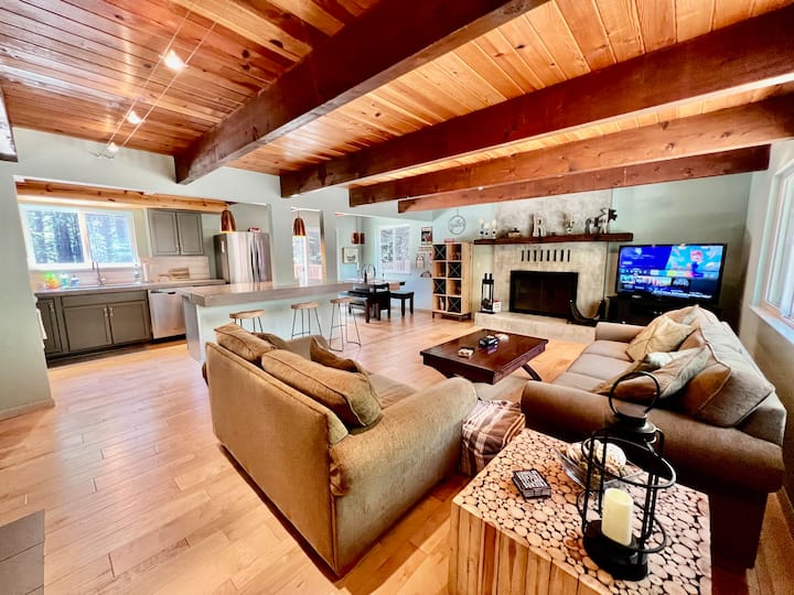 *Rusticmdrn*skicabin*fireplace*bbq*xbox*gameroom - Calaveras Big Trees State Park, Arnold
