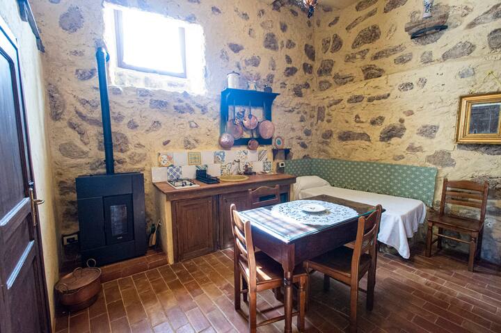 Feudo Rosso Dicerami B&b Storico - Enna