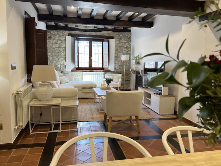 Casa Cántabra Con Sabor Tradicional - Comillas