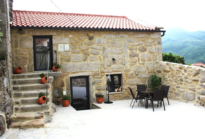 Casa Da Carrasqueira - Soajo (Pnpg) - Soajo