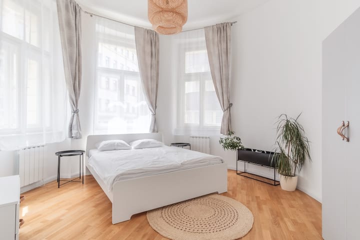 Panoramic Dream Bedroom - 7min->wenceslas Square - Prague