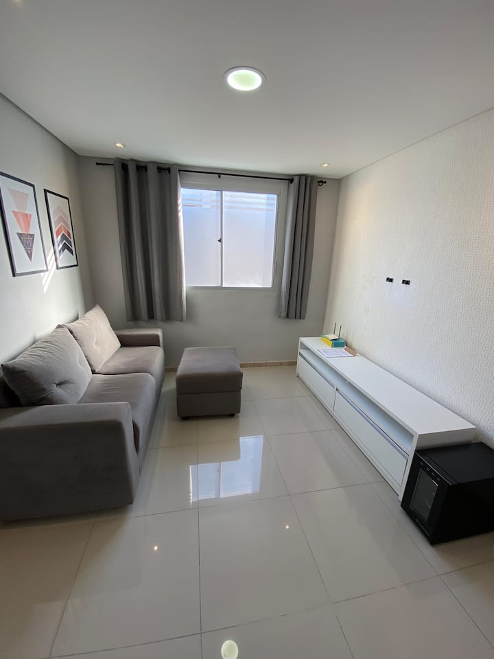 Lindo 2/4 Em Abrantes. - Lauro de Freitas