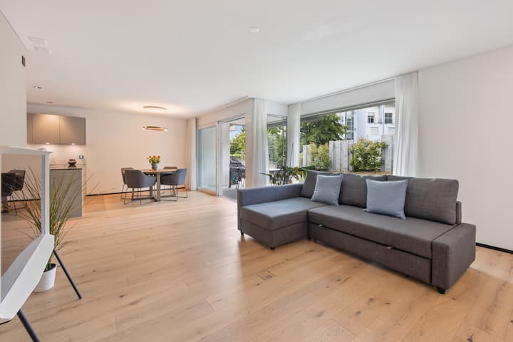 The R Apartment Zugerberg - Ev Wallbox - Terrasse - Suisse