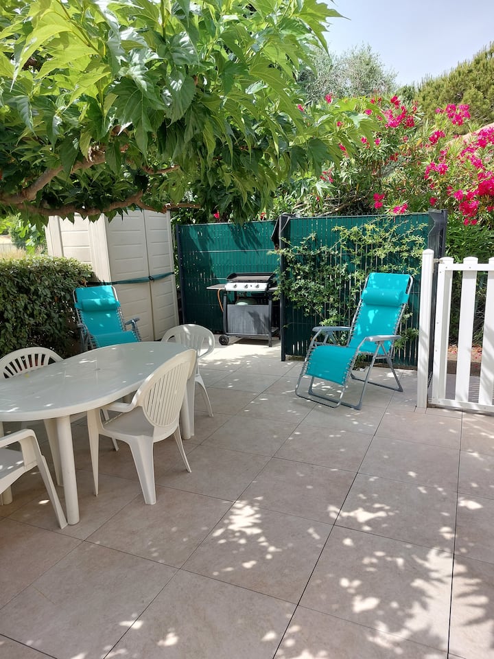 Maison Avec Clim, Piscine Et Terrasse - Marseillan