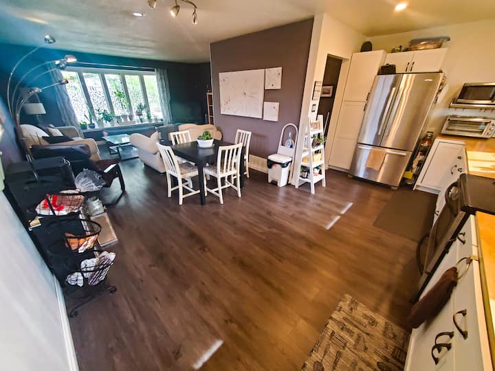 Quiet & Well Located Room - Burlington