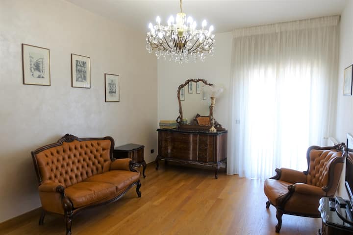 Comfort Moderno & Fascino Antico - Bari