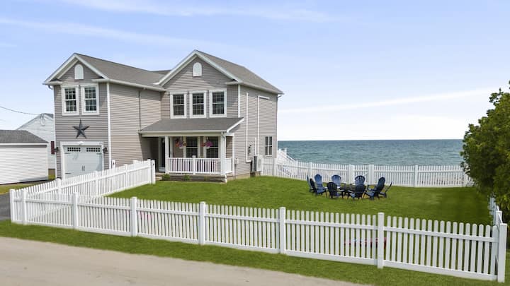 Hilton House On The Lake - Hilton, NY