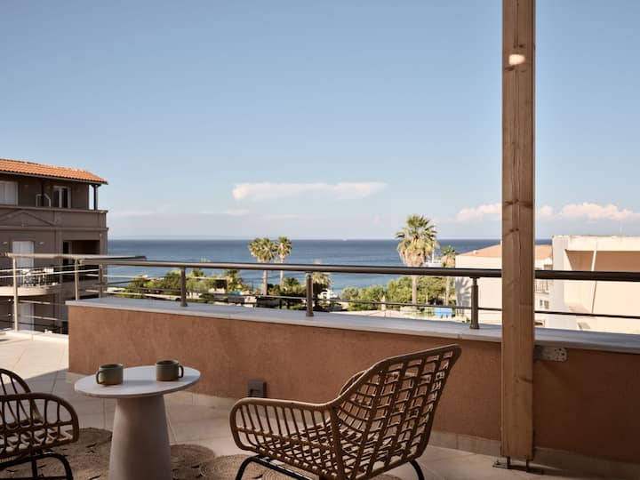 Laura Suites * 3 * Sea View * 100m From The Beach - Zakynthos