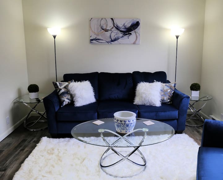 Modern Stay: Stylish Comfort Unit B - Van Buren State Park, Van Buren